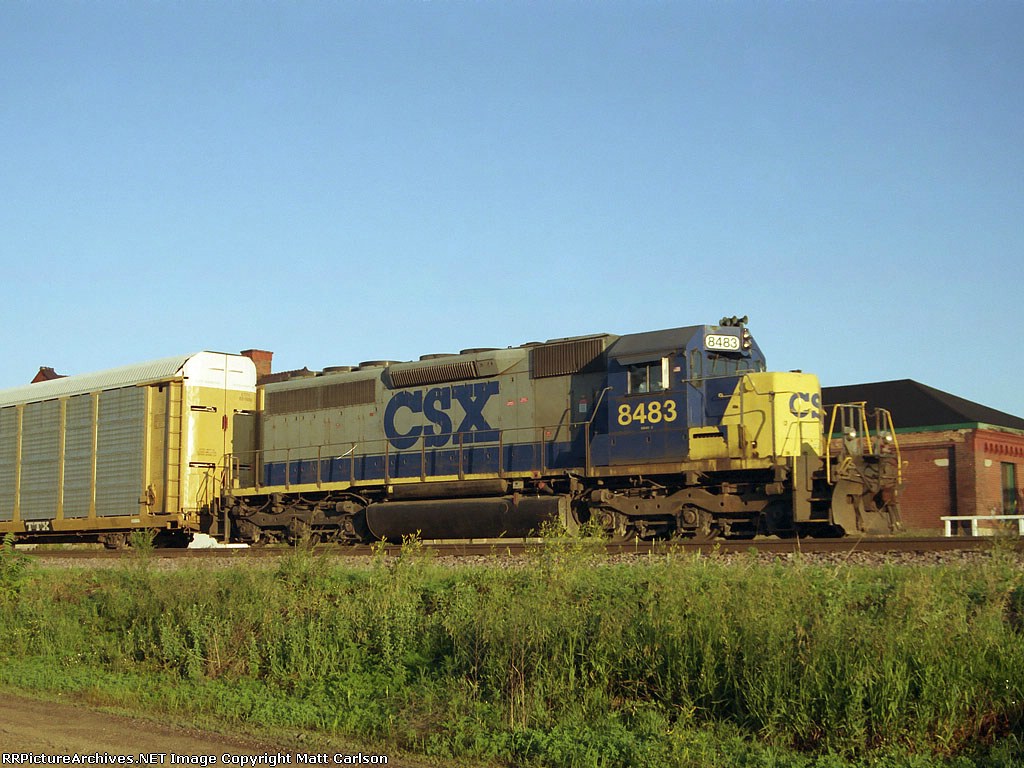 CSX 8483